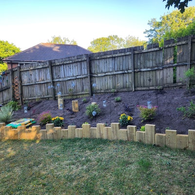 Wood/timber Post and Rope, NO DIG Kit Richthepostman 28mm Single Rope ...