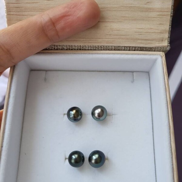 Double Tahitian Pearl Ring, Gold Hammered Band, Genuine Pearls ...