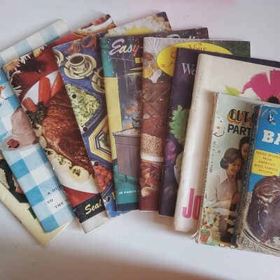 Wood Rolling Pin,hanging Kitchen Decor,wrapped in Vintage Cookbook Page ...