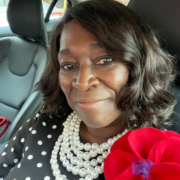 African Violet Corsage// DST African Violet Flower Pin//purple Flower ...