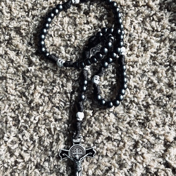 Skull Catholic Rosary Memento Mori. Acrylic Black Gloss 10mm Beads ...