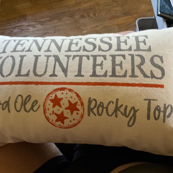 Farmhouse Pillows - Tennessee Volunteers Good Ole Rocky Top Throw ...