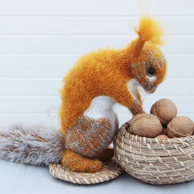KNITTING PATTERN Red Squirrel - Etsy UK