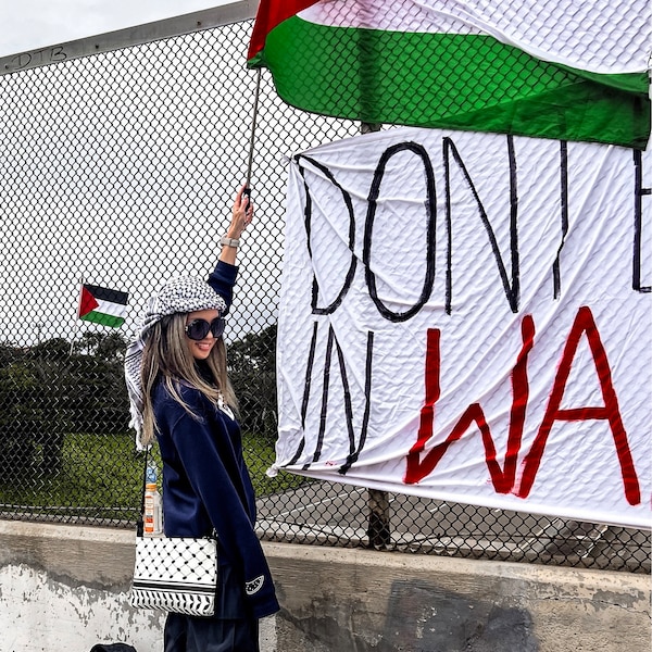 Handmade Palestinian Tatreez, Palestine Flowers Embroidery, Palestinian ...