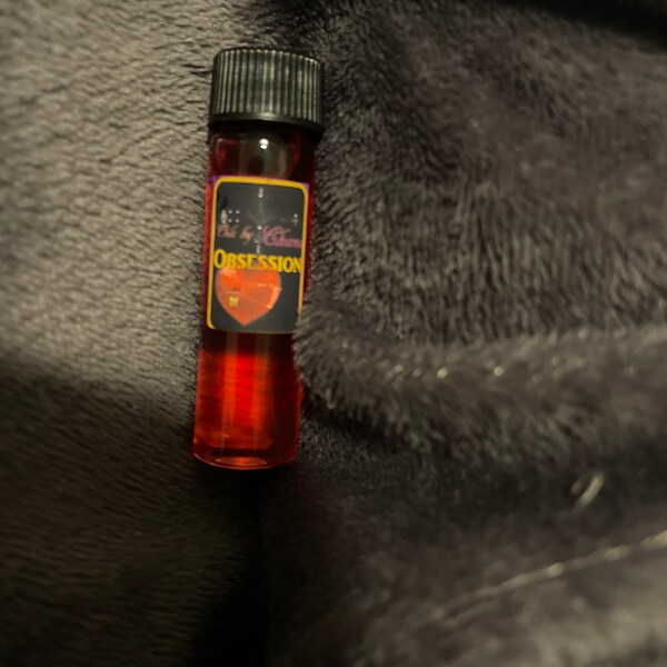 OBSESSION OIL With Rose Quartz Crystal Voodoo Hoodoo Wiccan Pagan - Etsy