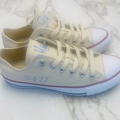 Bridal Shoes Custom Converse Low Tops Bridal Converse Wedding Party ...