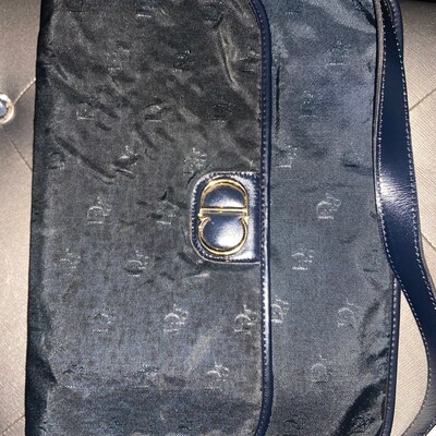 YOUNG CAMEL Tan Leather Shoulder Snap Sack Bag Made in Italy - Etsy