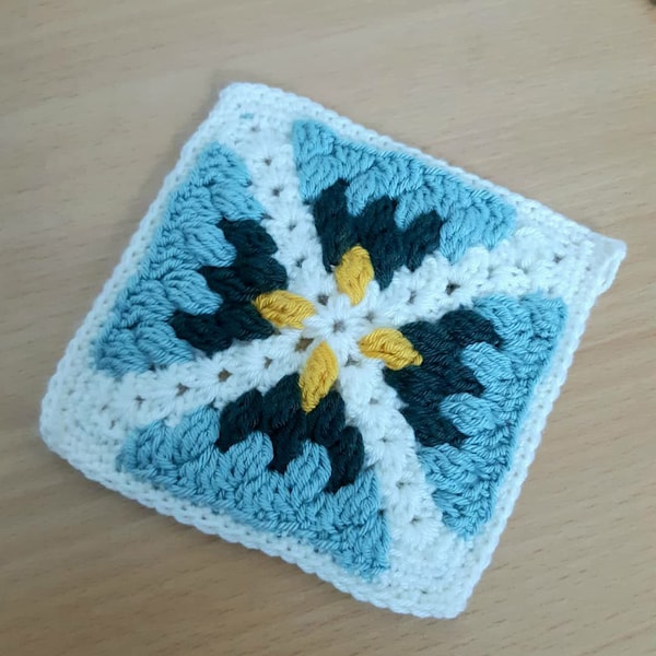 Crossroads Crochet Pattern | by the Loopy Stitch - Etsy