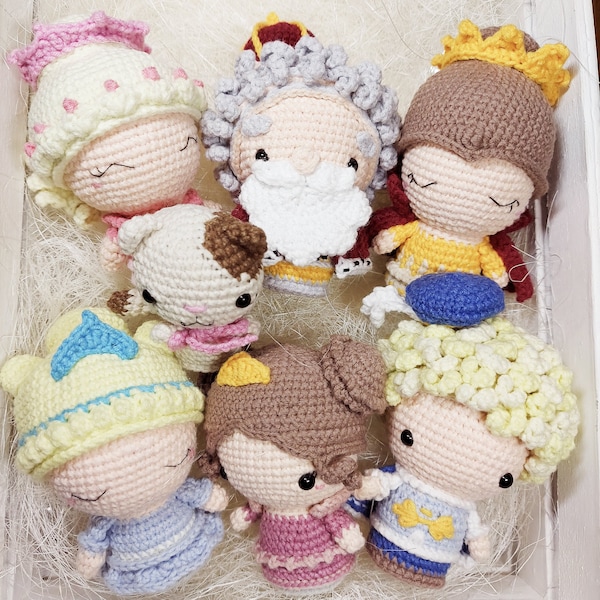 36 Mini Amigurumi Patterns - PDF Book Mini Kingdom by Amigurumi ...
