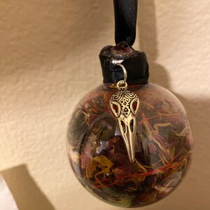 MORRIGAN INVOCATION OIL, Morrigan Goddess Ritual Oil, Spell Oil ...