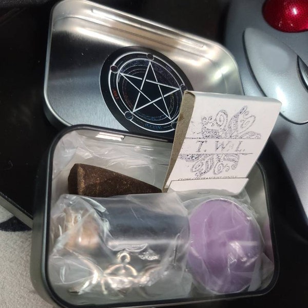 Pocket/ Mini Altars - Etsy