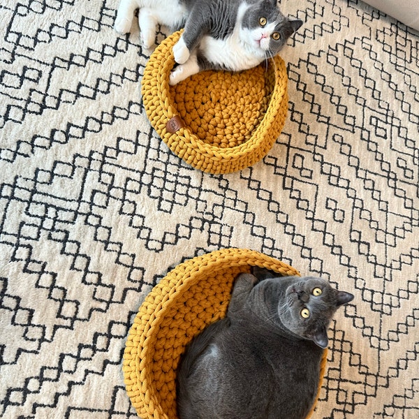 Cat Toy Basket / Catbasket / Chunky Crochet / Catear Basket / Recycled ...