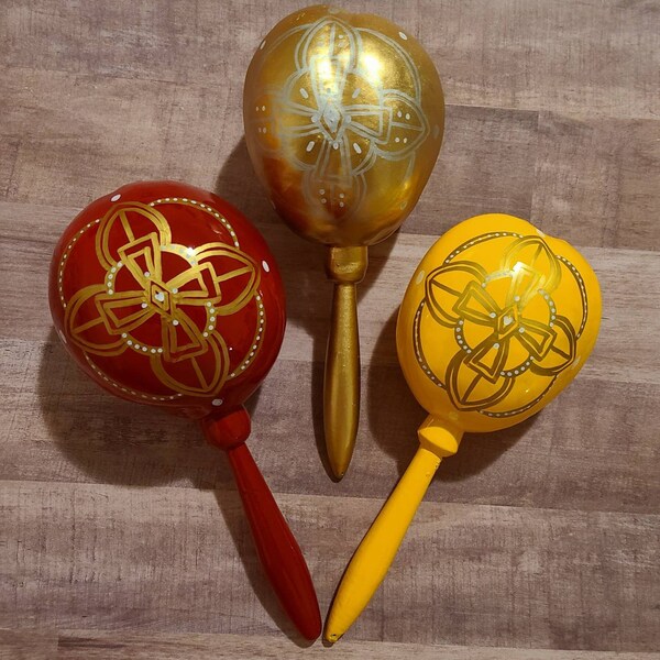 Metallic Gold & Silver Maracas pair - Etsy