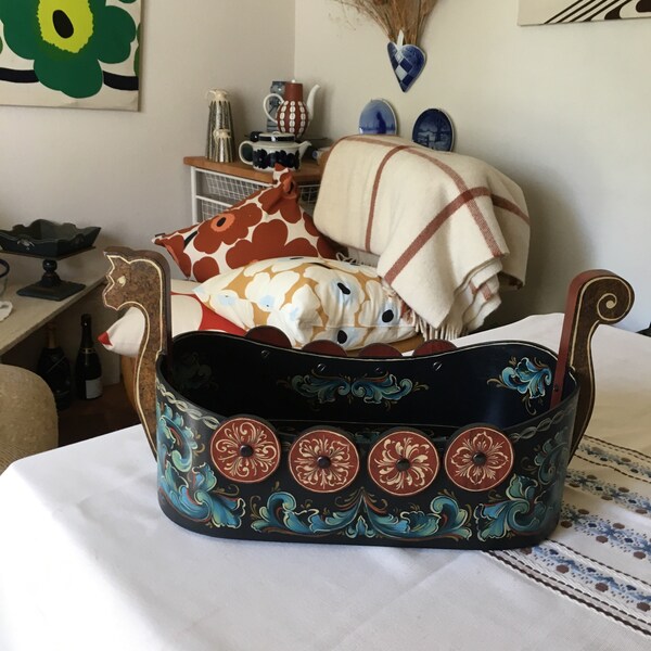 Norwegian Rosemaling ~ Wooden Bowl ~ Valdres Style ~ Cathy Koball ...