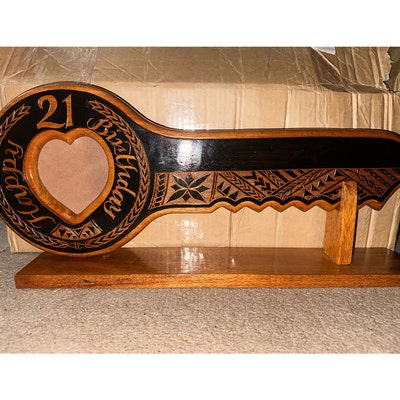 Samoan Taupou Statue - Etsy