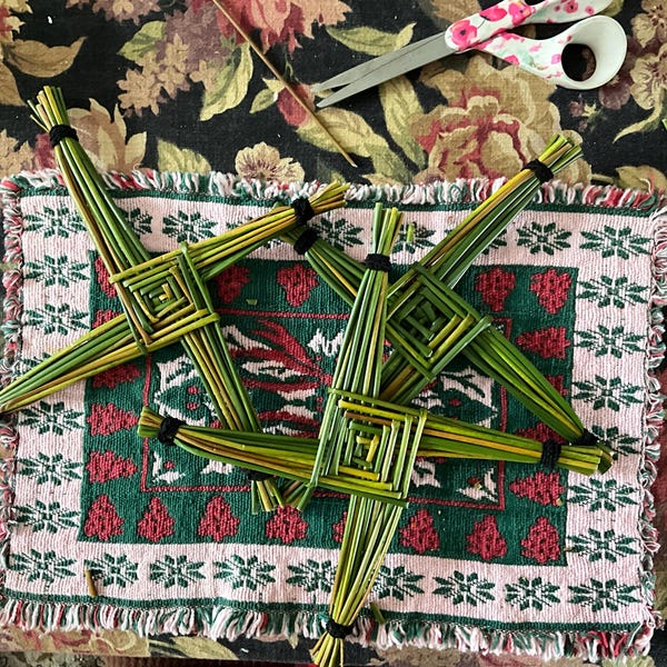 Make Your Own St Brigid's Cross From Authentic Wild Irish Rushes ...