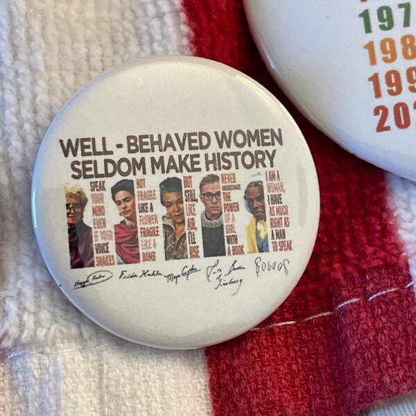 Custom Grad Buttons 2025 Graduation Class of 2025 Congratulation Family ...