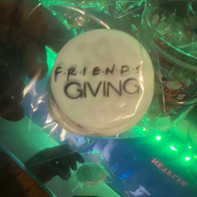 50 Edible Toppers Friendsmas Cocktail Toppers Friends Christmas ...