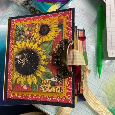 Memory Box Die Butterfly Heart Frame - Etsy