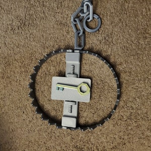 Hello Neighbor Lock and Key 3D Printed fan Inspired - Etsy