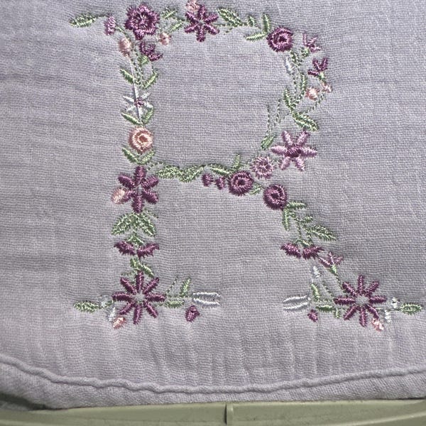 Mama Embroidery Font, Cursive Embroidery Font Digitized Embroidery Font ...