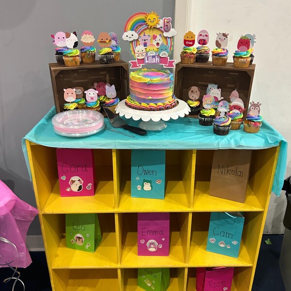 Squish-mallow Inspired Cake Topper - Etsy