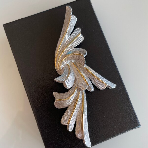 Vintage CAPODIMONTE Made in Italy Porcelain All White Gold Accents Trim ...