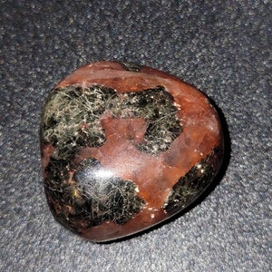 Amphibolite Hornblende Crystal Tumbled Stone Polished Stone Gemstone ...