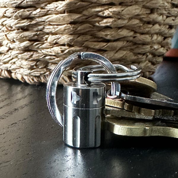 Circuit Board Necklace Geek Working PCB Board Necklace Chip Bluetooth ...