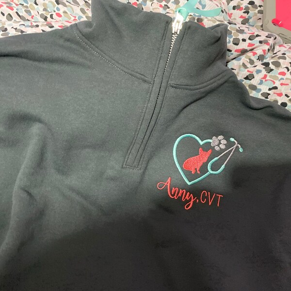 Personalized Vet Tech Pullover, RVT Sweatshirt, Vet Assistant ...