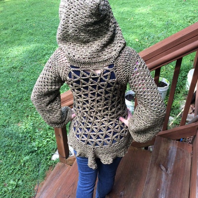 Linen Yarn on Cone and Linen Yarn Cakes, Natural Linen Yarn, Lace ...