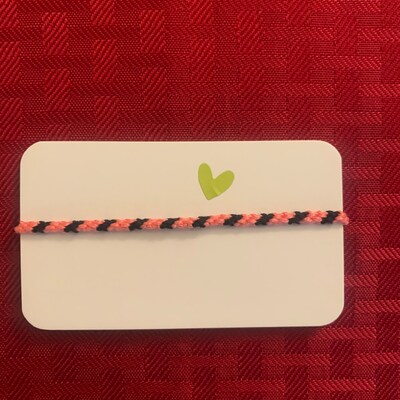 Tiny Heart Friendship Bracelet - Etsy