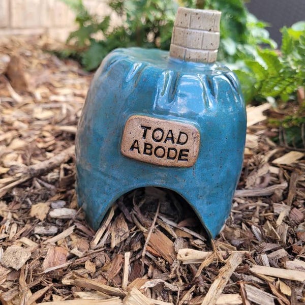 Handmade/toad Hotel/toad Inn/ Toad Home/toad Abode/toad Hut/ceramic ...