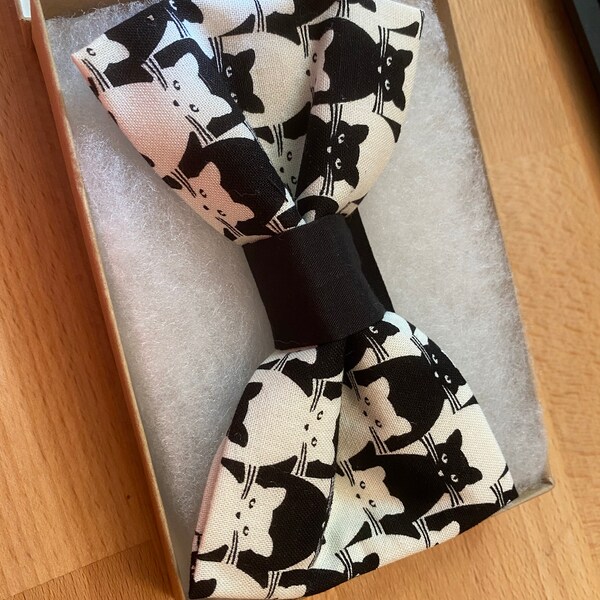 BLACK WHITE CATS / Handmade Fabric Bow Tie / Bowtie With Adjustable ...