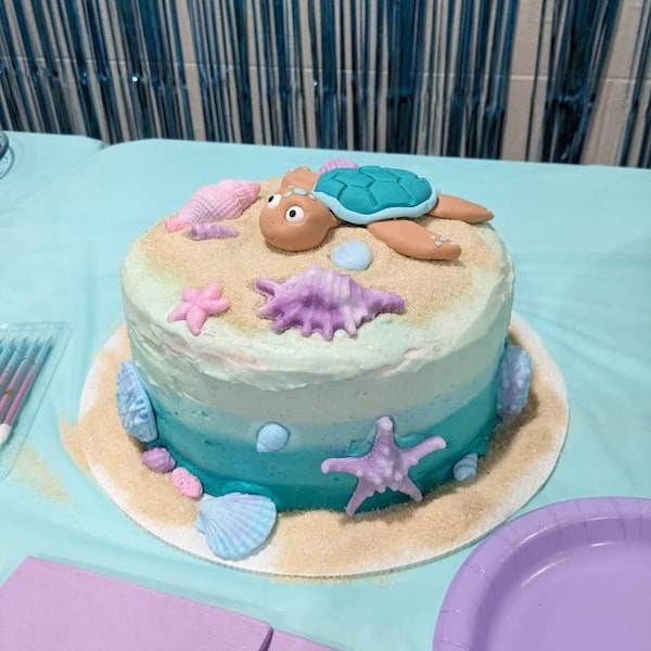 Hard Candy Edible Sugar Shells - Very Detailed - Cupcake or Cake Topper ...