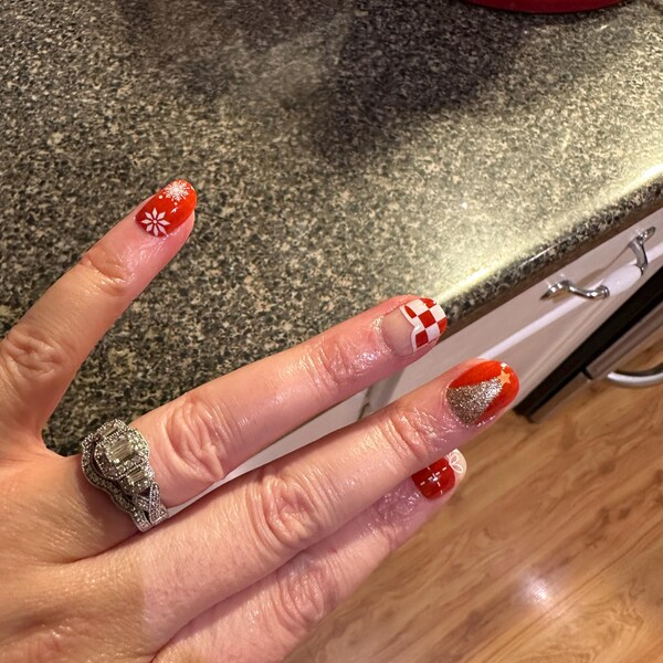 24 Pcs Floral Checkerboard Press-on Nail Set/ Almond Shape - Etsy