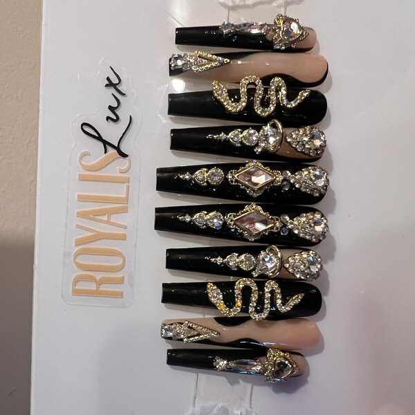 Kaws Press on Nails Milky White Nails XL XXL XXXL Trendy Nails Black ...