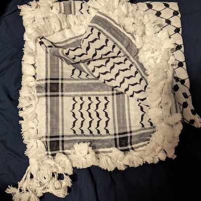 Palestinian Shemagh Hadab Keffiyeh Hand Tied Medium Fringe - Etsy