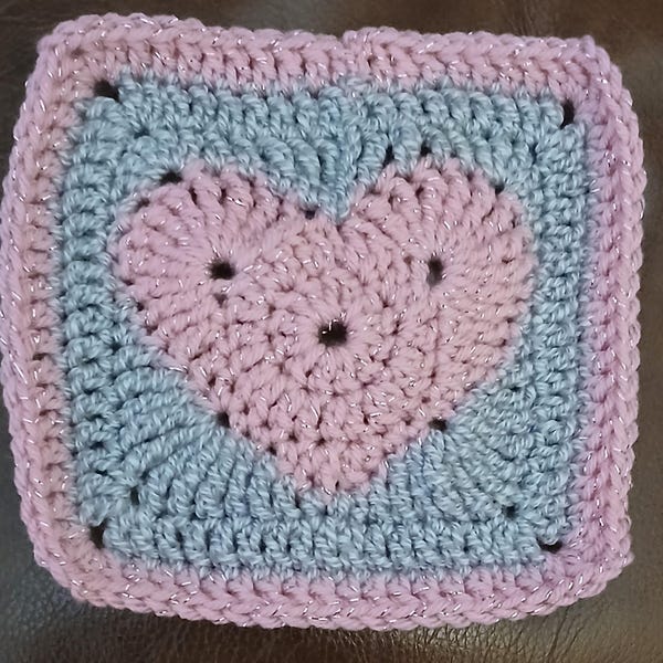 Large Heart Granny Square Pattern | Crochet Large Heart Applique | PDF ...