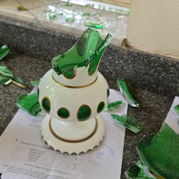 Halloween, Skull Skeleton Bulging Eyes Illuminated Blinking Eyes ...