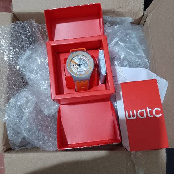 The BEATLES Swatch Scuba SDL101 YELLOW SUBMARINE | Rare Vintage Swiss ...