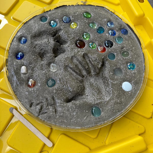 Large Stepping Stone Kit, 12 or 14 Inch Stepping Stone, Handprint ...