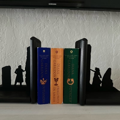 Outlander Bookends/outlander Gift/scotland/book Shelf/craigh Na Dun ...
