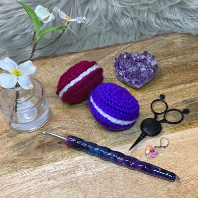 French Macaron Crochet Pattern Macaron Cookies Play Food Crochet ...