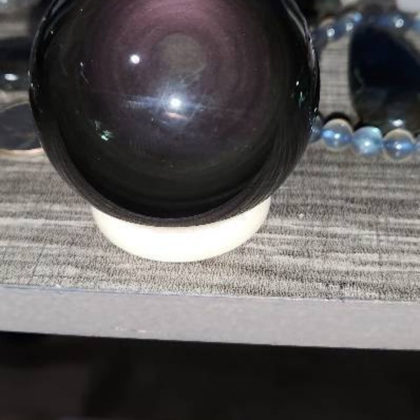 Resin Earth Goddess Sphere Stand,resin Hand Carved,home Decoration ...