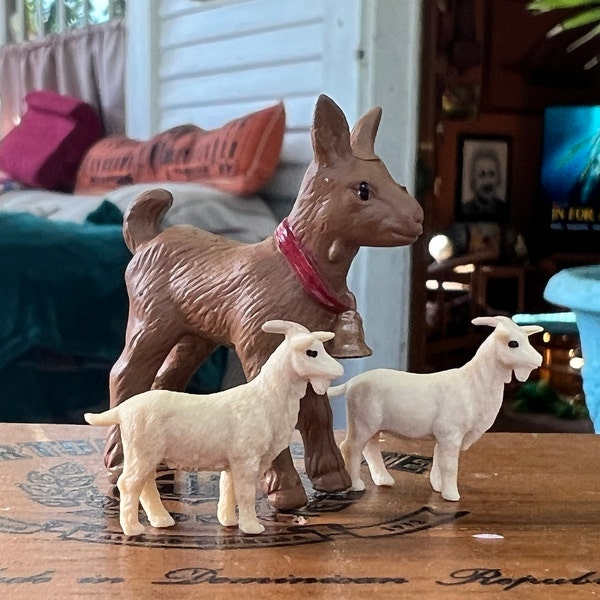 GOAT MINIATURE Farm Animals Figurine Figures Terrarium Dollhouse 1:12 ...