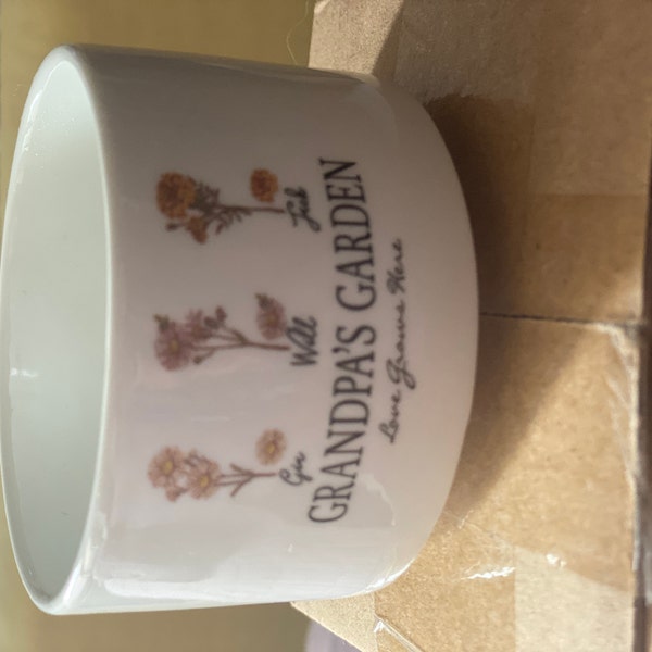 Custom Mom's Garden Plant Pot, Mother's Day Gifts, Mama Flower Pot ...