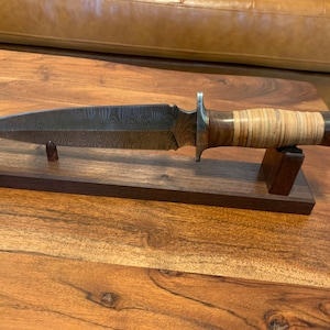 Rustic Wooden Gun Rack Stand Presentation Table Display Rifle Shotgun ...