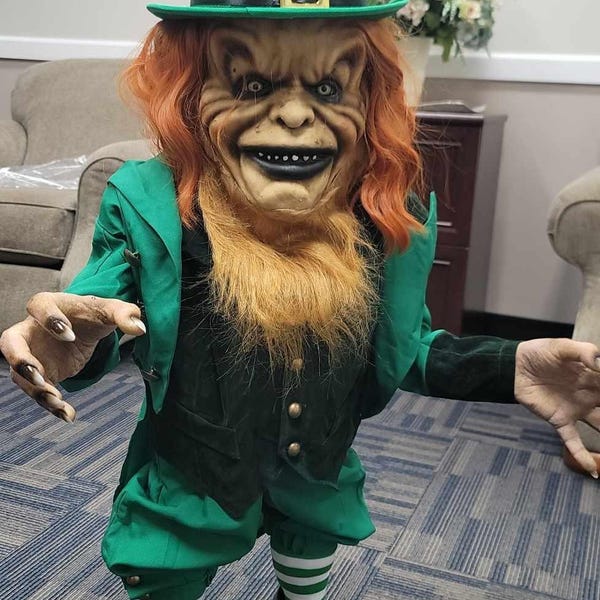 Alien Movie Xenomorph Chest Popper Inspired Bloody Wine Topper - Etsy