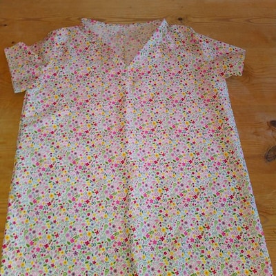 PATTERN T-shirt Collar V for Womens, Women's T-shirts, Sewing Pattern ...